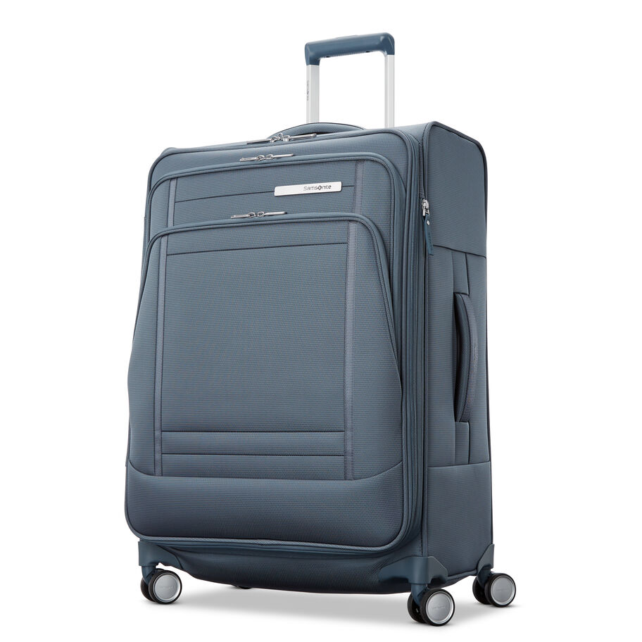 Samsonite UpLIFT Softside Spinner Medium – WestJet Store